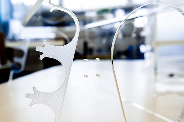 Products made of acrylic glass and the method of acrylic glass production